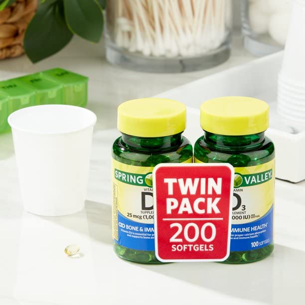 Vitamin D3 Softgels, 25mcg, 1,000 IU, 100 Count, 2 Pack by Spring Valley + AM/PM Weekly Pill Box
