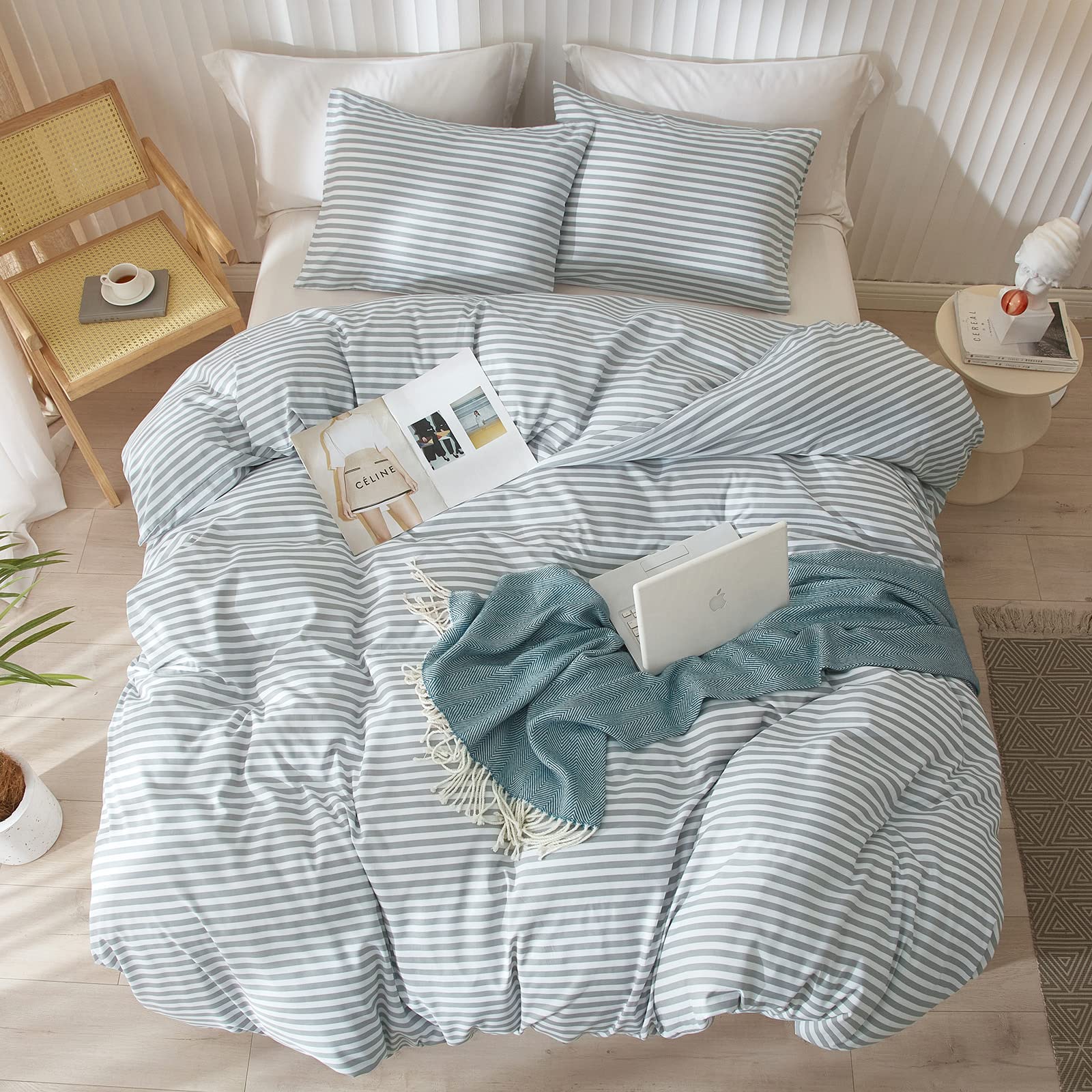 EAVD Duvet Cover Twin Grey Striped Duvet Cover Soft Microfiber Classic Striped Geometric Bedding Set with 2 Pillowcases Reversible Modern Grey Striped Comforter Cover with Zipper Closure