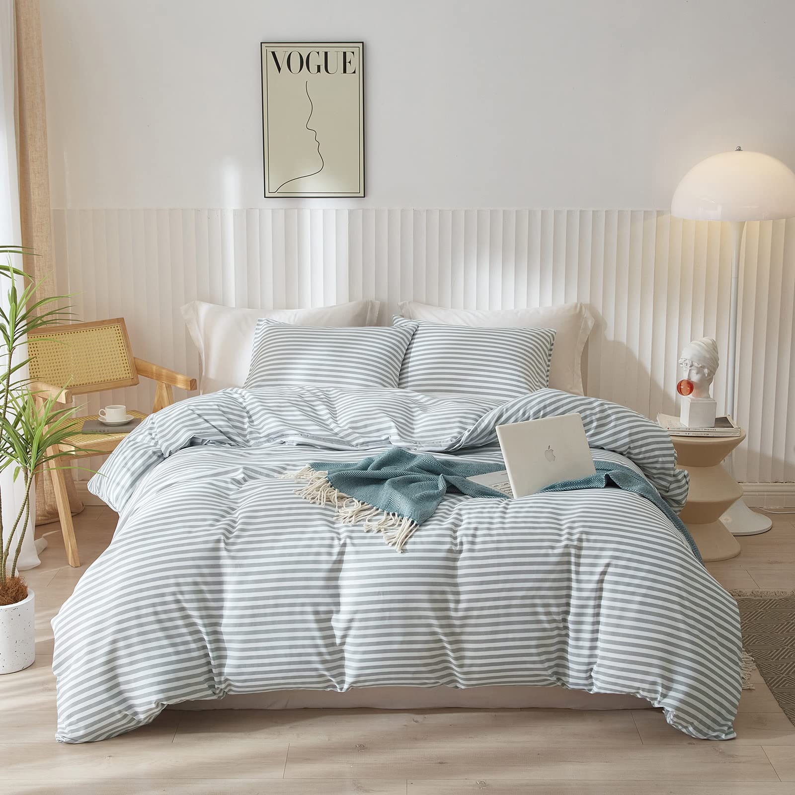 EAVD Duvet Cover Twin Grey Striped Duvet Cover Soft Microfiber Classic Striped Geometric Bedding Set with 2 Pillowcases Reversible Modern Grey Striped Comforter Cover with Zipper Closure