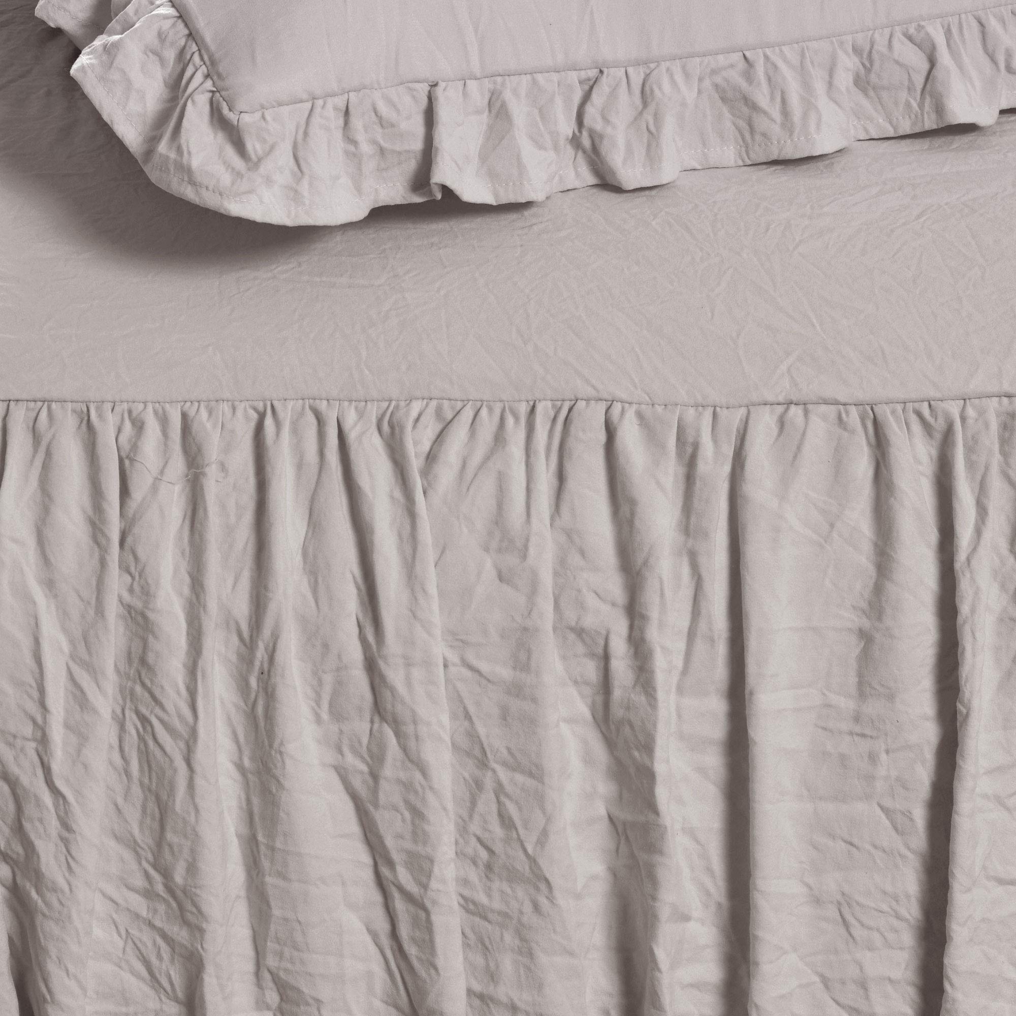 Lush Decor Ruffle Skirt Bedspread Set - 3 Piece Luxurious Farmhouse Bedding Set - Elegant, Charming Ruffle Detail - Timeless Style & Classic Design - Soft and Lightweight - Queen, Gray
