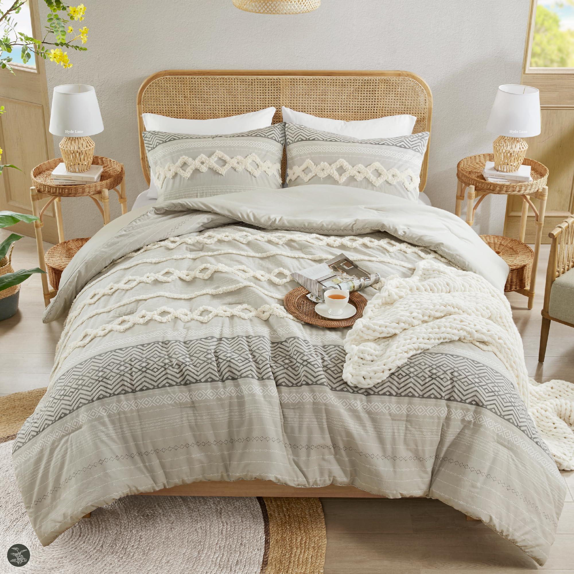 Hyde Lane Boho Gray Comforter Set King, Farmhouse Bedding Sets, Cotton Top with Modern Neutral Style Clipped Jacquard Stripes, 3-Pieces Including Matching Pillow Shams (104x90 Inches)