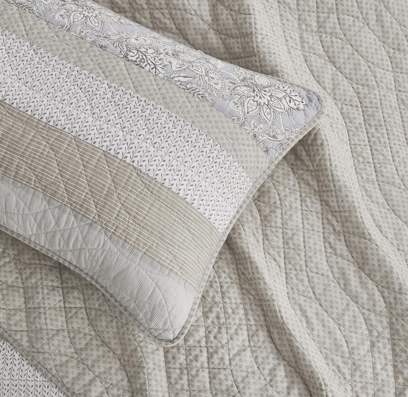 Chezmoi Collection Robyn 3-Piece Neutral Taupe Gray White Floral Hibiscus Flower Patchwork Striped Quilt Set - Pre-Washed Cotton Coverlet - Lightweight Reversible Bedspread, King Size