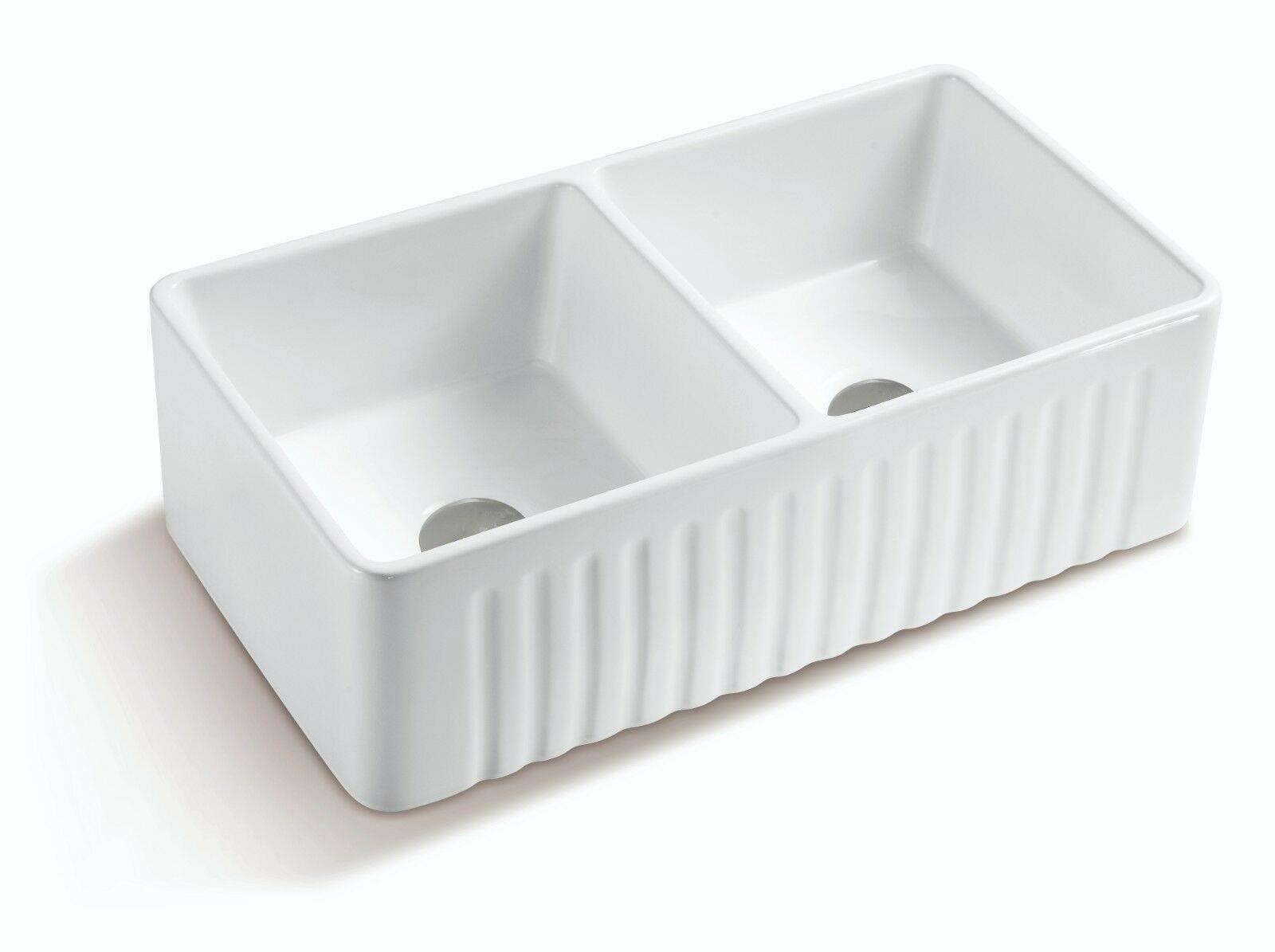 UHTQ 33" White Fireclay Farmhouse Double Bowl Kitchen Sink - Reversible Designs Kitchen sink Kitchen accessories Portable sink Home improvement Kitchen sinks Kitchen sink accessories Kitchen sin