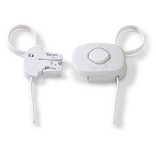 Safety 1st OutSmart™ Flex Lock, White, 4 Pack