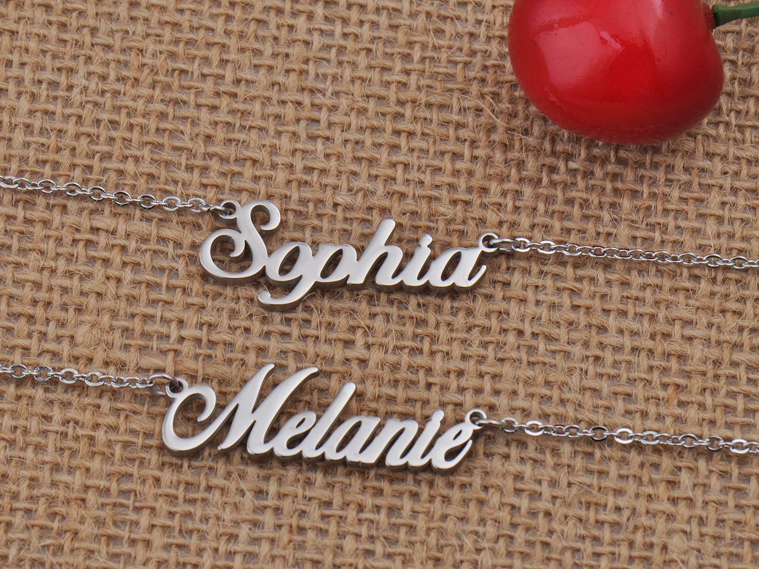GR859C Personalized Heart Pendant Name Necklace for Her Cobi