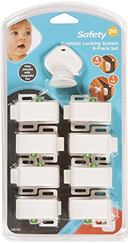 Safety 1st Magnetic Locking System (1 Key and 8 Locks)