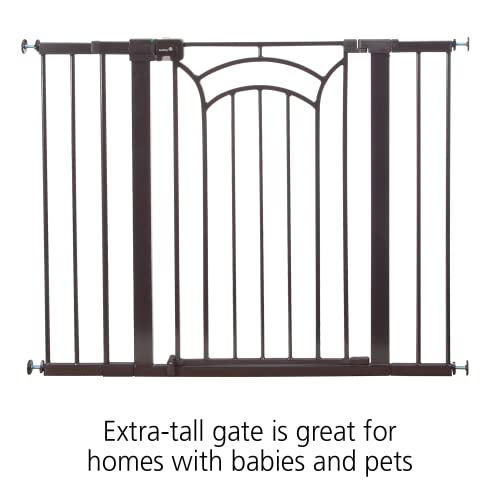 Safety 1St Décor Easy Install Tall & Wide Baby And Pet Gate With Pressure Mount Fastening
