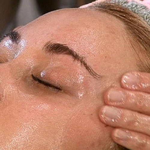 European Facials Volume 1 DVD - Great Video for Medical & Master Esthetician. Learn About Esthetician Supplies, Equipment (Table / Bed Setup, Steamer, Magnifying Lamp), Skin Analysis. Learn Skin Care Cleansing Treatments & Facial Massage. (1 Hr. 34 Mins.)
