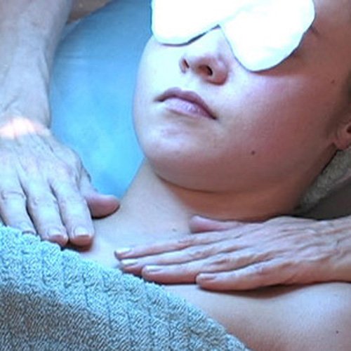 European Facials Volume 1 DVD - Great Video for Medical & Master Esthetician. Learn About Esthetician Supplies, Equipment (Table / Bed Setup, Steamer, Magnifying Lamp), Skin Analysis. Learn Skin Care Cleansing Treatments & Facial Massage. (1 Hr. 34 Mins.)