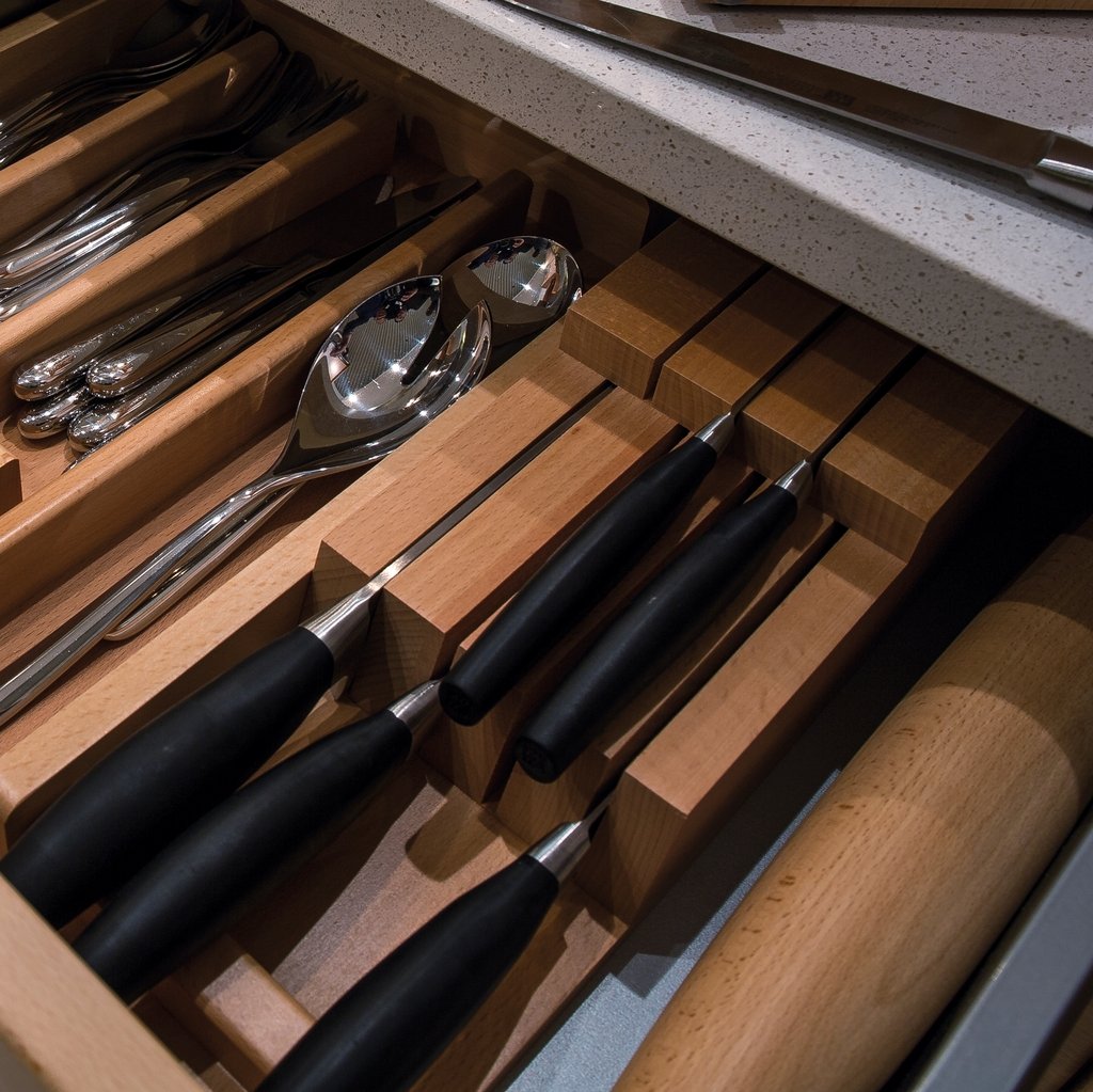 Artelegno Solid Beech Wood 7 Slot Drawer Knife Block, Luxurious Italian Collection by Master Craftsmen Stores High-End Knives Safely, Eco-friendly for Blades up to 9.6" - Natural Finish