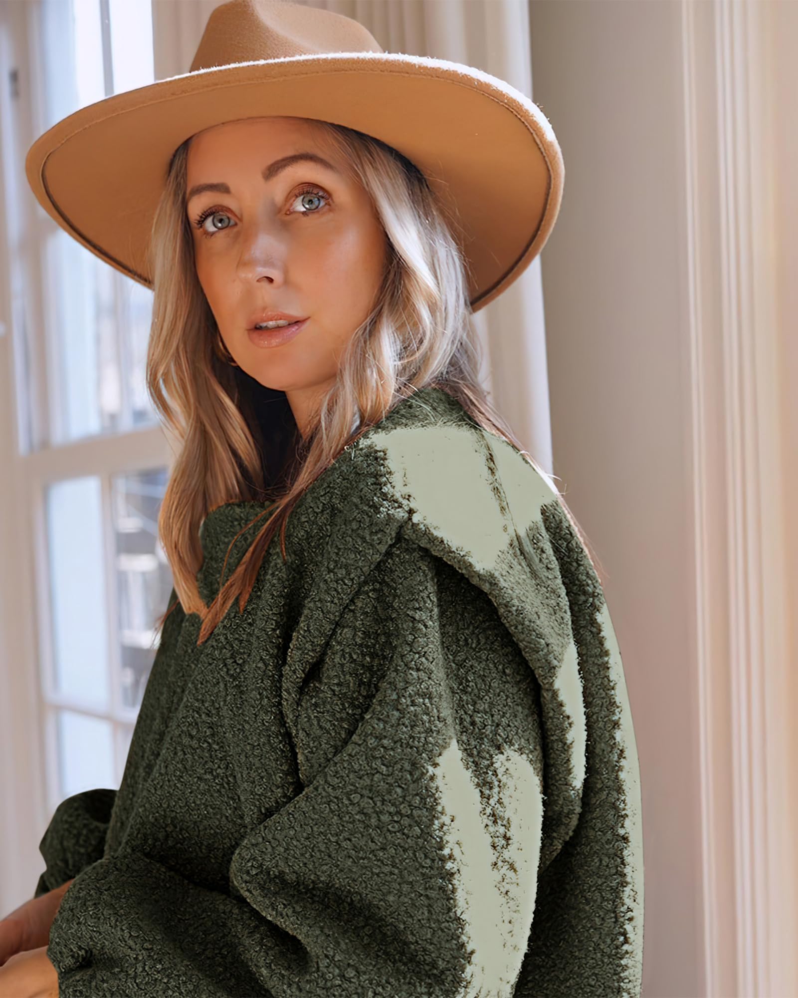 KIRUNDO Women's 2024 Fall Winter Sherpa Fleece Jacket Faux Wool Embedded Lantern Sleeve Casual Loose Outwear With Pockets(Army Green, Medium)