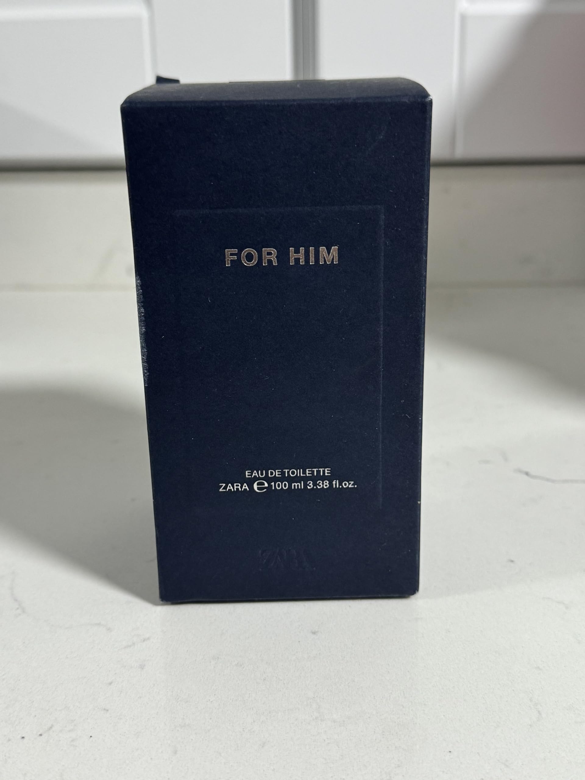 Zara FOR HIM EAU DE TOILETTE 100 ML (3.38 FL. OZ).