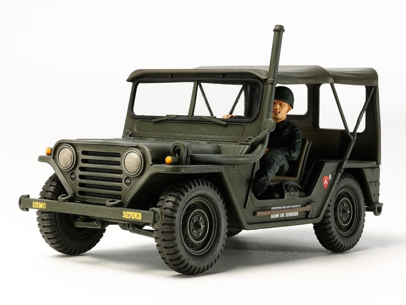 TAMIYA 300035334 – 1: 35 US M151 A1 Vietnam Transport Vehicle