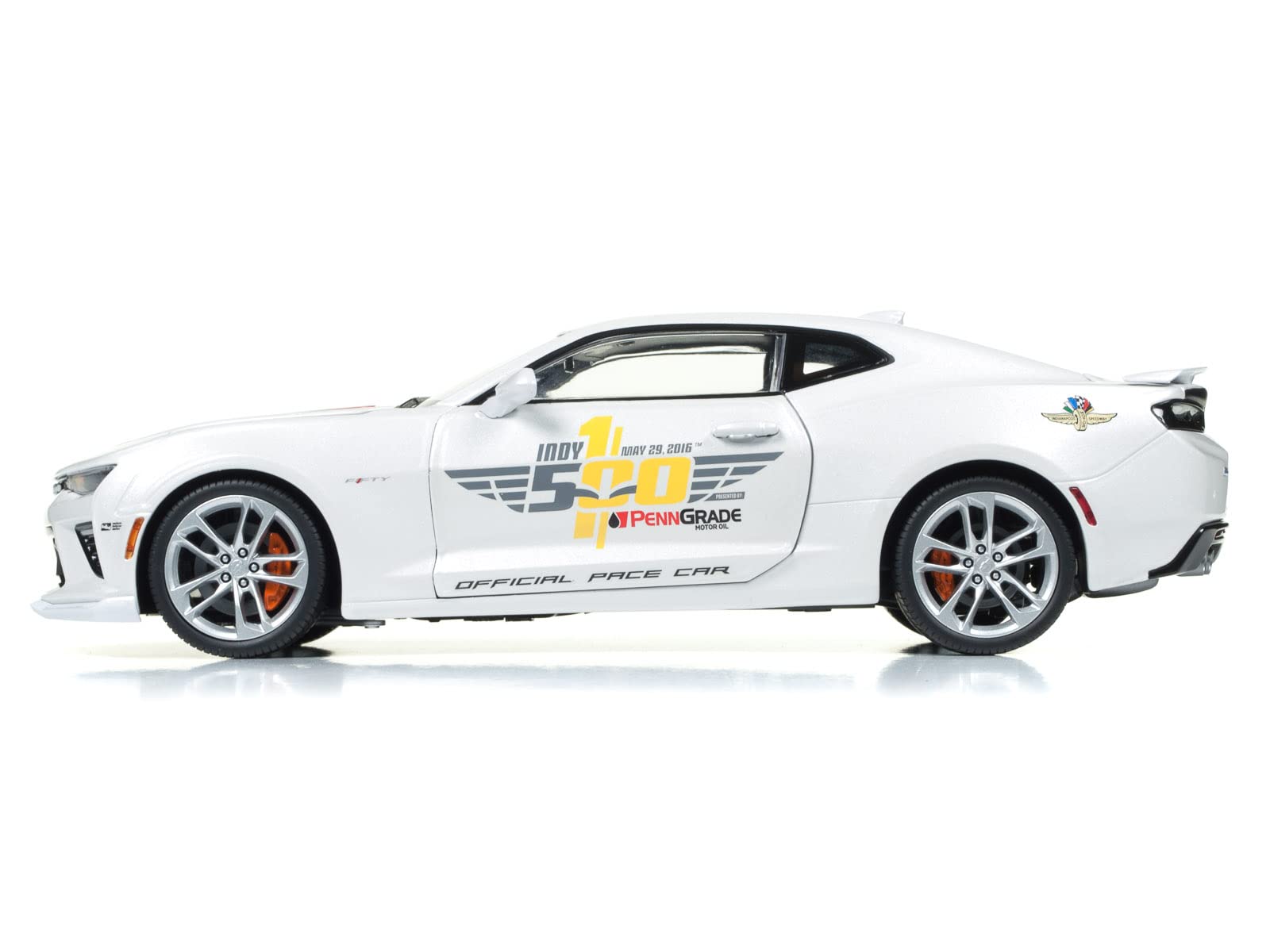 Autoworld AW236 2017 Chevrolet Camaro SS Indy Pace Car 50th Anniversary Limited Edition to 1002pcs 1/18 Diecast Car Model