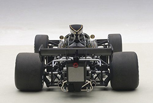 Autoart Lotus 72E 1973 Emerson Fittipaldi #1 with Driver Figure in Cockpit 1/18 Model Car