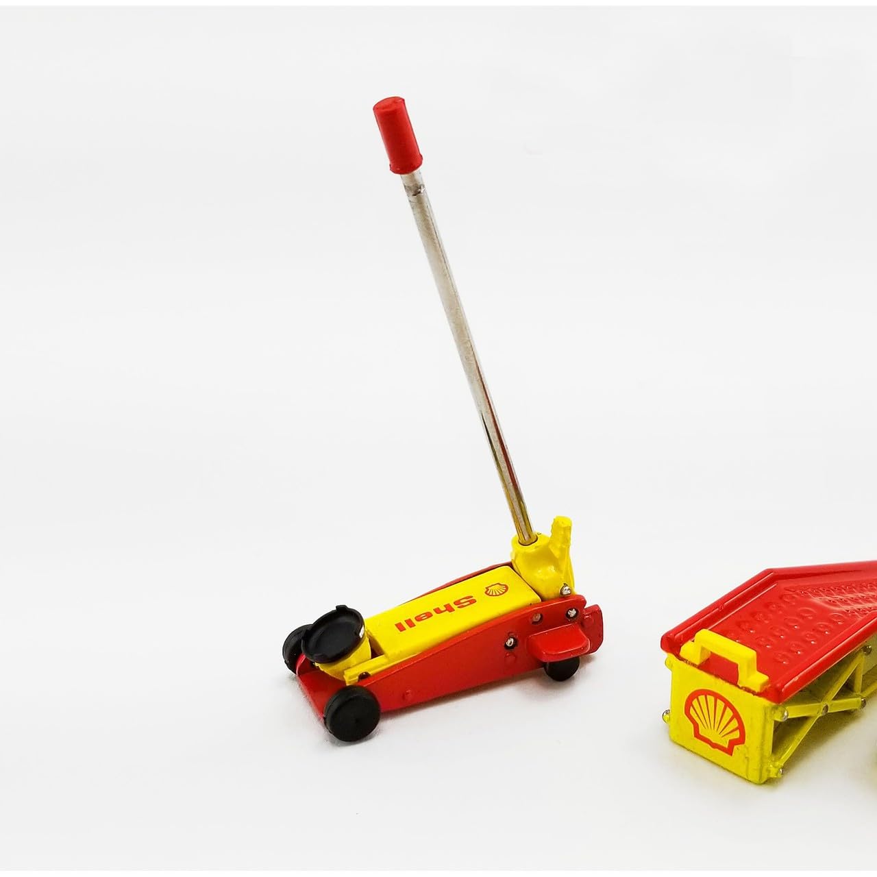 GMP 1/18 Shop Tool Set #2" Shell Oil
