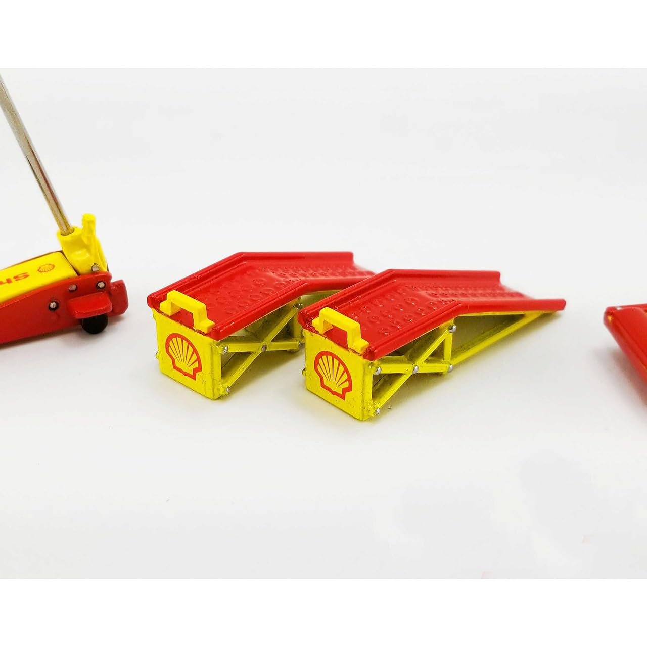 GMP 1/18 Shop Tool Set #2" Shell Oil