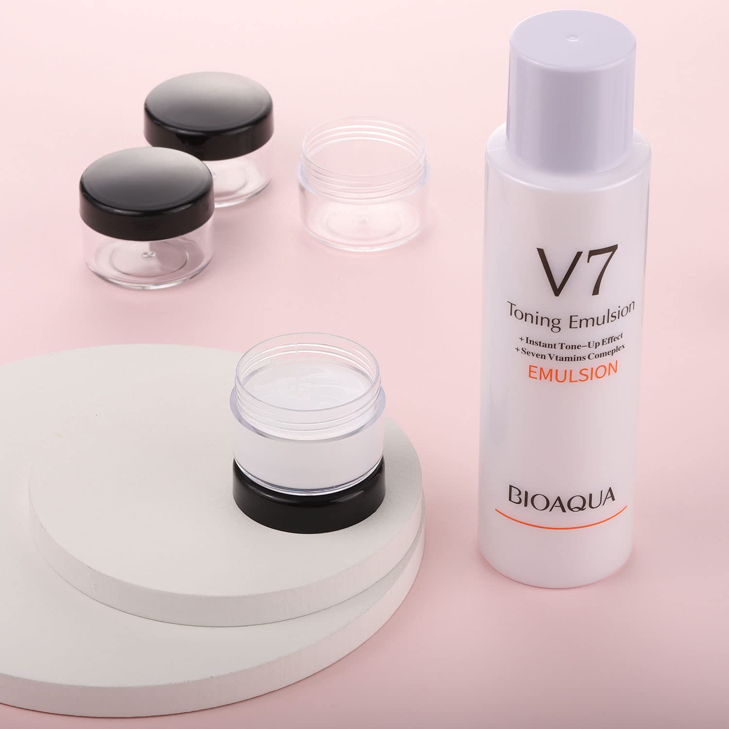 100 Count Small Sample Containers Makeup Jars 15 Gram Cosmetic Containers with Lids Plastic Jars Black Traveling Jars Empty Bottles for Toiletries