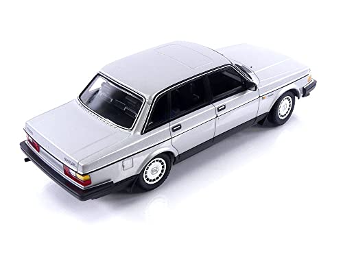 Minichamps 1986 240 GL Silver Metallic Limited Edition to 380 Pieces Worldwide 1/18 Diecast Model Car 155171408