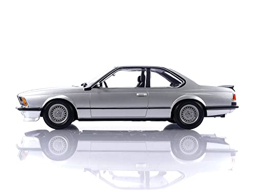 Minichamps 1982 635 CSi Silver Metallic 1/18 Diecast Model Car 155028107
