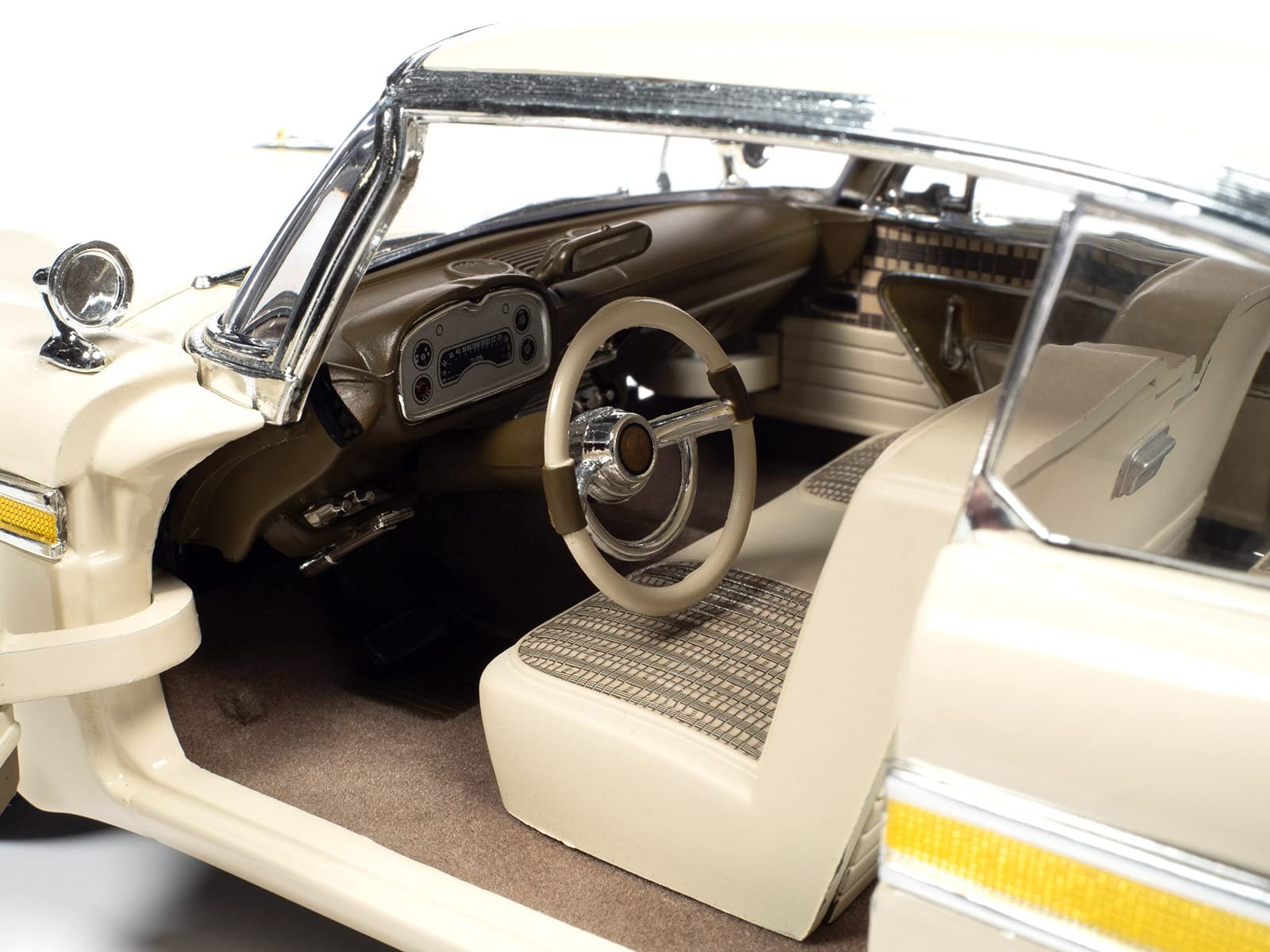 Auto World - 1957 Plymouth Fury