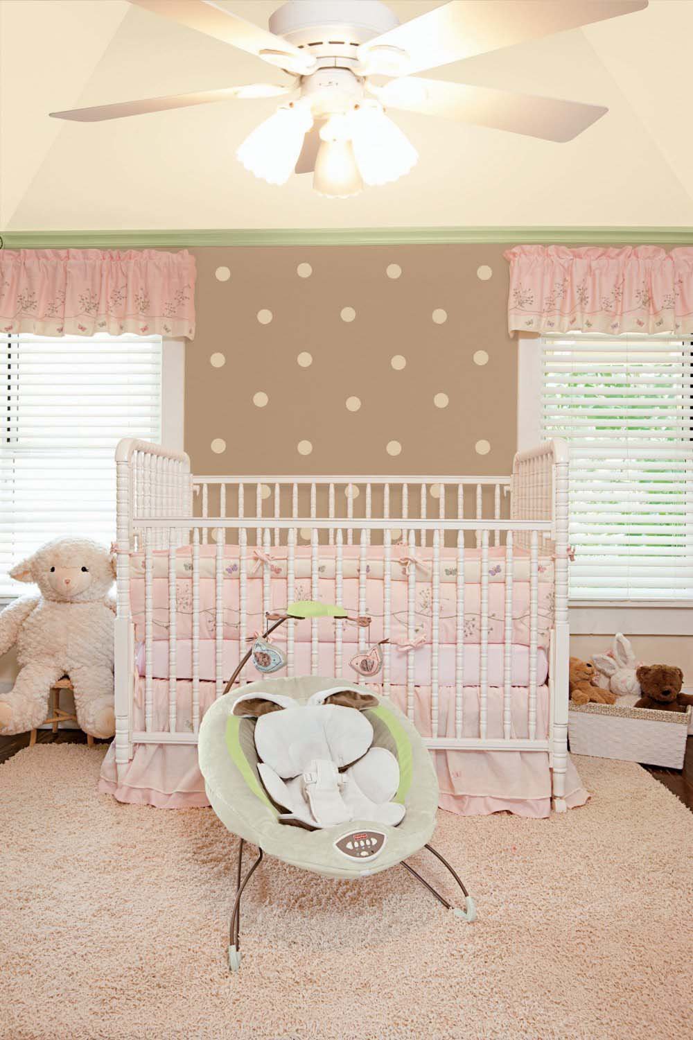 Fisher-Price Snugabunny Deluxe Bouncer