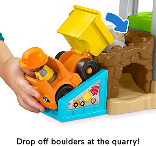 Fisher-Price Little People Toddler Learning Toy Load Up ‘N Learn Construction Site Playset with Smart Stages & Dump Truck for Ages 18+ Months