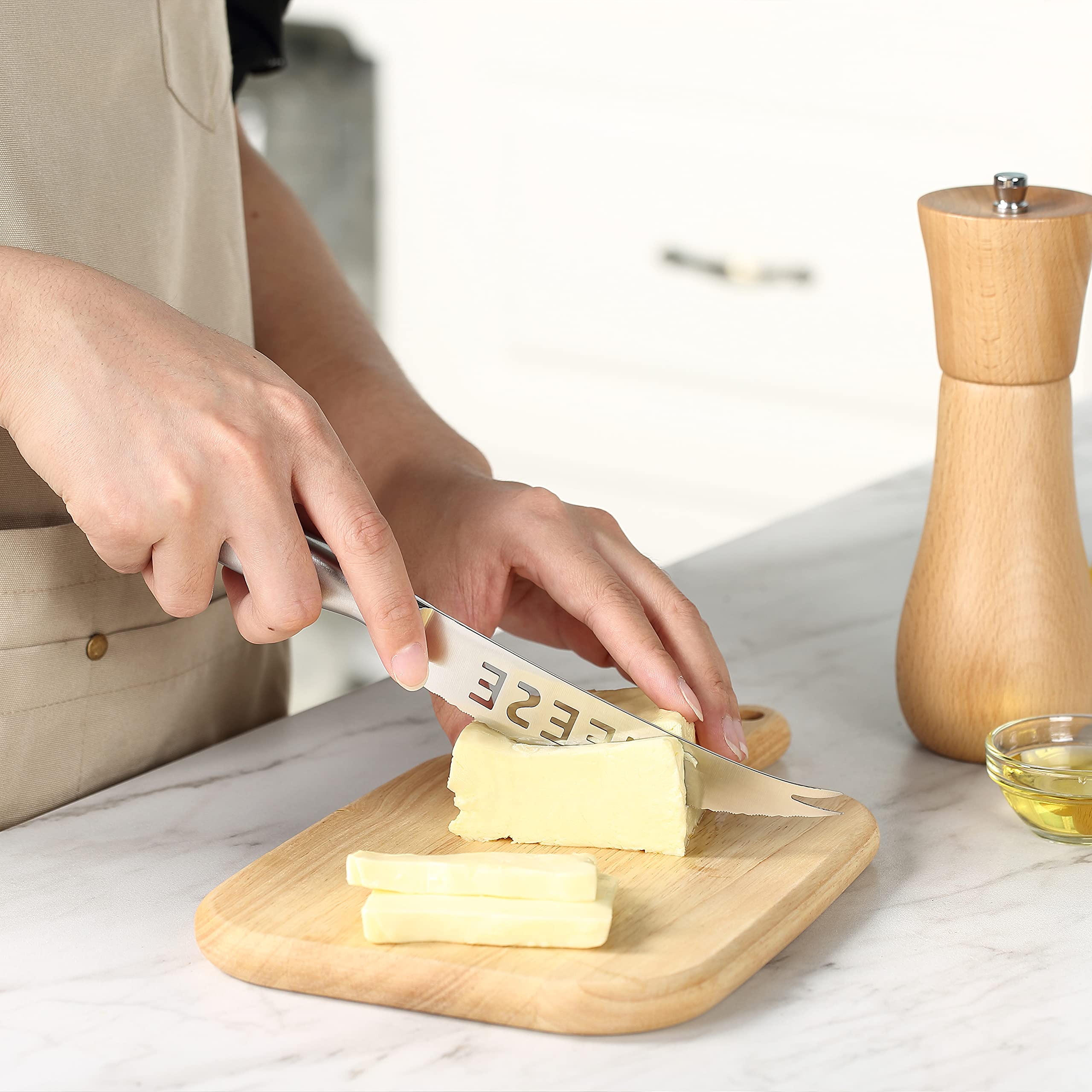 McCook® Knife Sets,German Stainless Steel Kitchen Knives Block Set with Built-in Sharpener