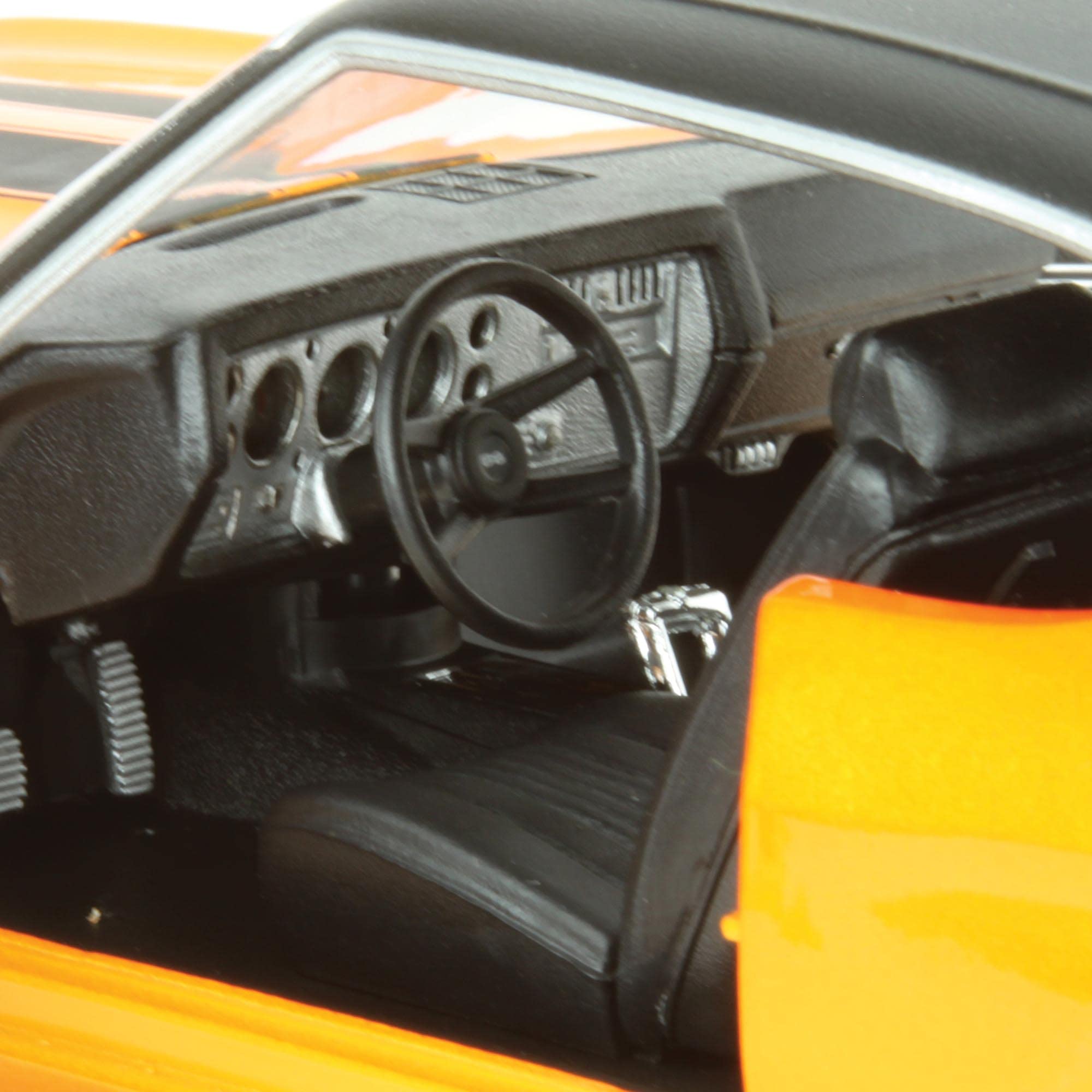 Maisto Special Edition 1:18 1971 Chevrolet Chevelle SS 454 Sport Coupe