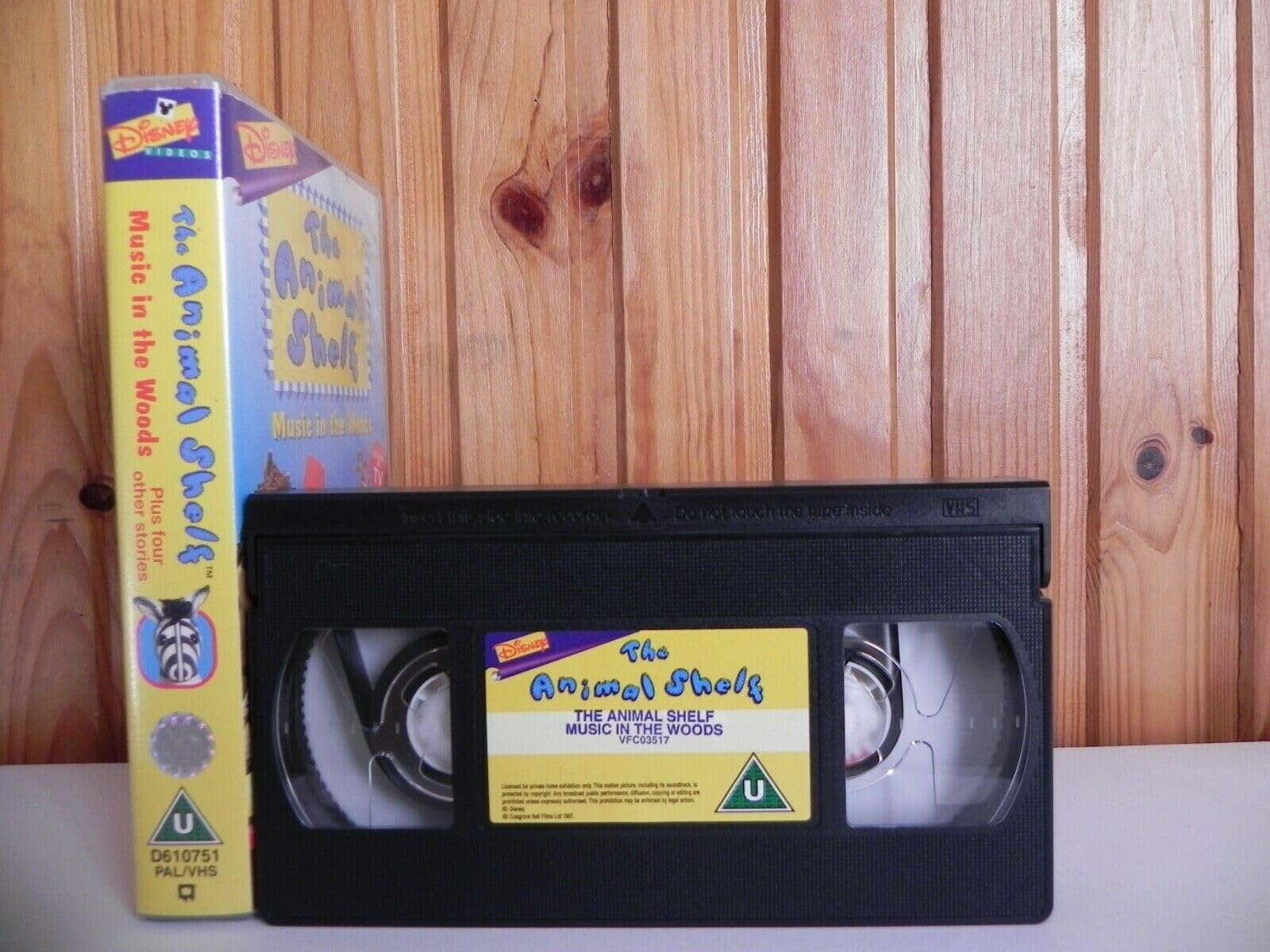 Animal Shelf [VHS]