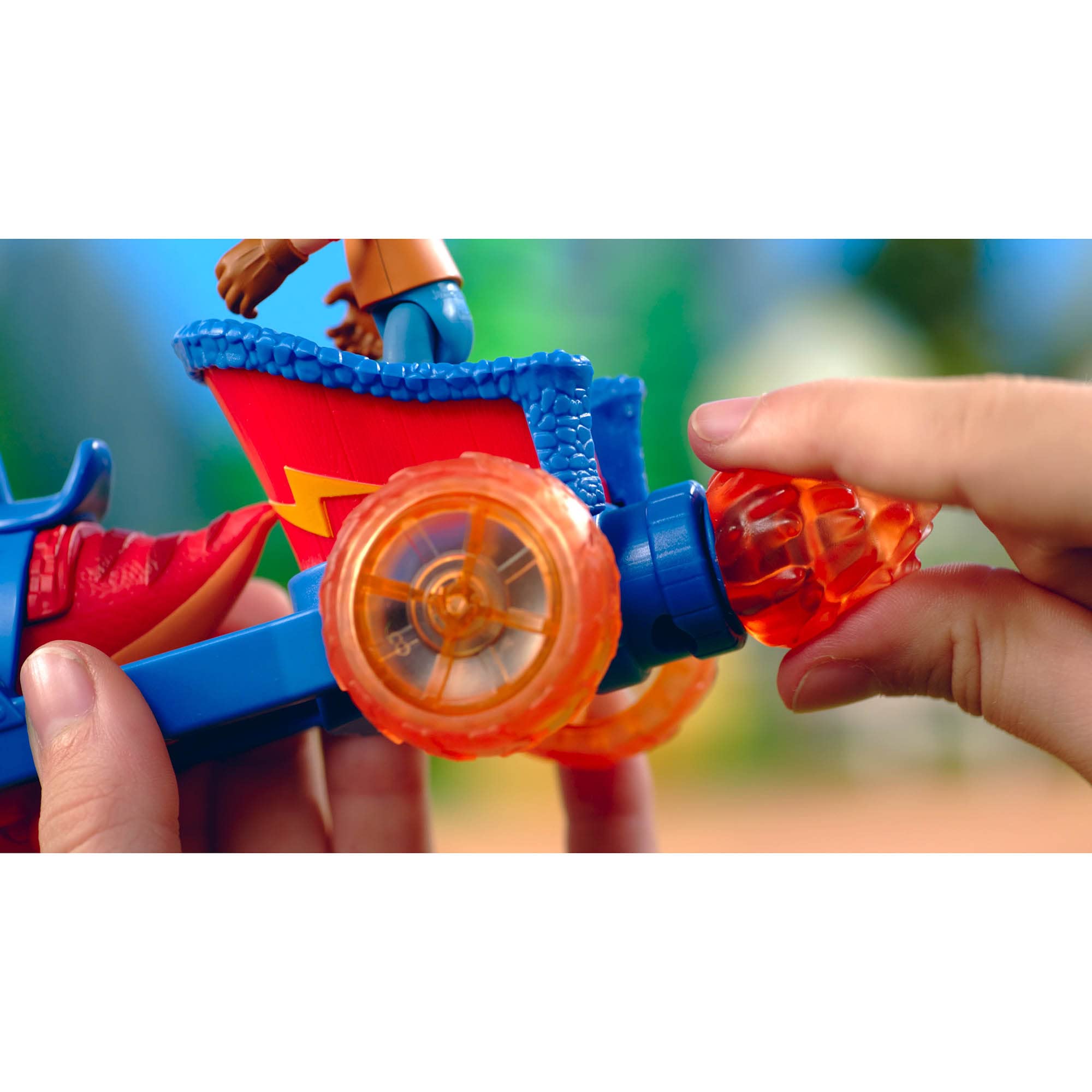 Dino Ranch Jon and Blitz Chariot Vehicle - Features Pull Back 5β Dino Blitz Chariot & 3β Dino Rancher Jon - Three Styles to Collect - Toys for Kids Featuring Your Favorite Pre-Westoric Ranchers
