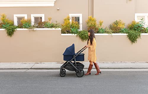 Cruz V2 Stroller - NOA (Navy/Carbon/Saddle Leather) + Bassinet - NOA (Navy/Carbon)