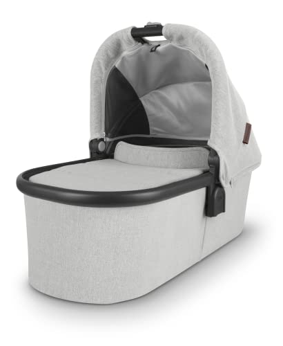 Cruz V2 Stroller -Anthony (White & Grey Chenille/Carbon/Chestnut Leather) + Bassinet - Anthony (White & Grey Chenille/Carbon)