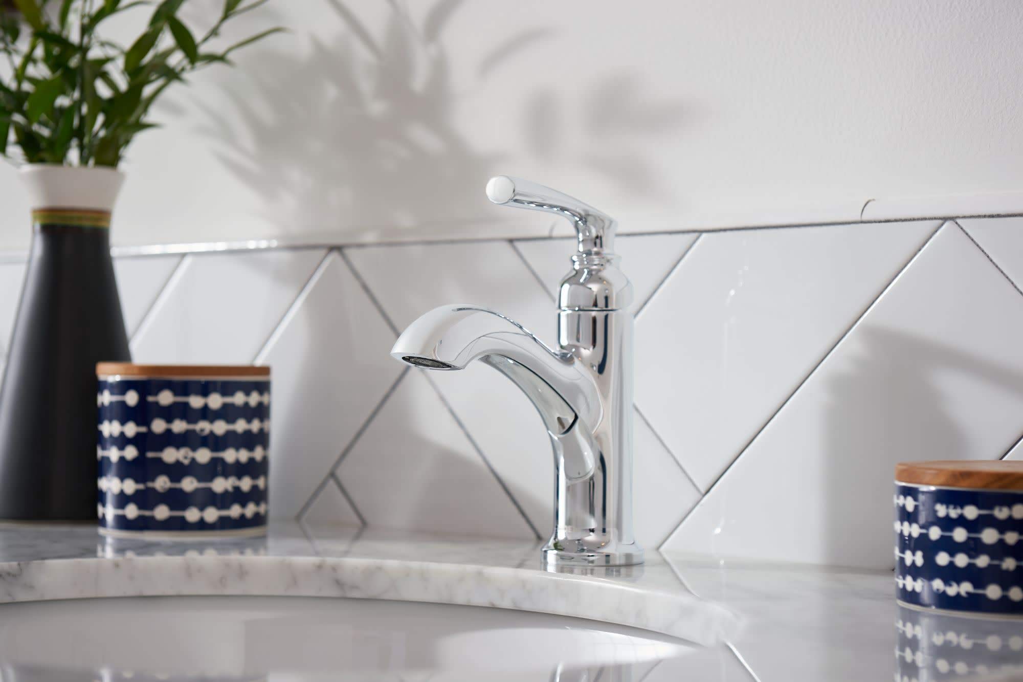 Hilliard 1+3 Hole 1 Lever Handle Mediterranean Bronze Lavatory Faucet