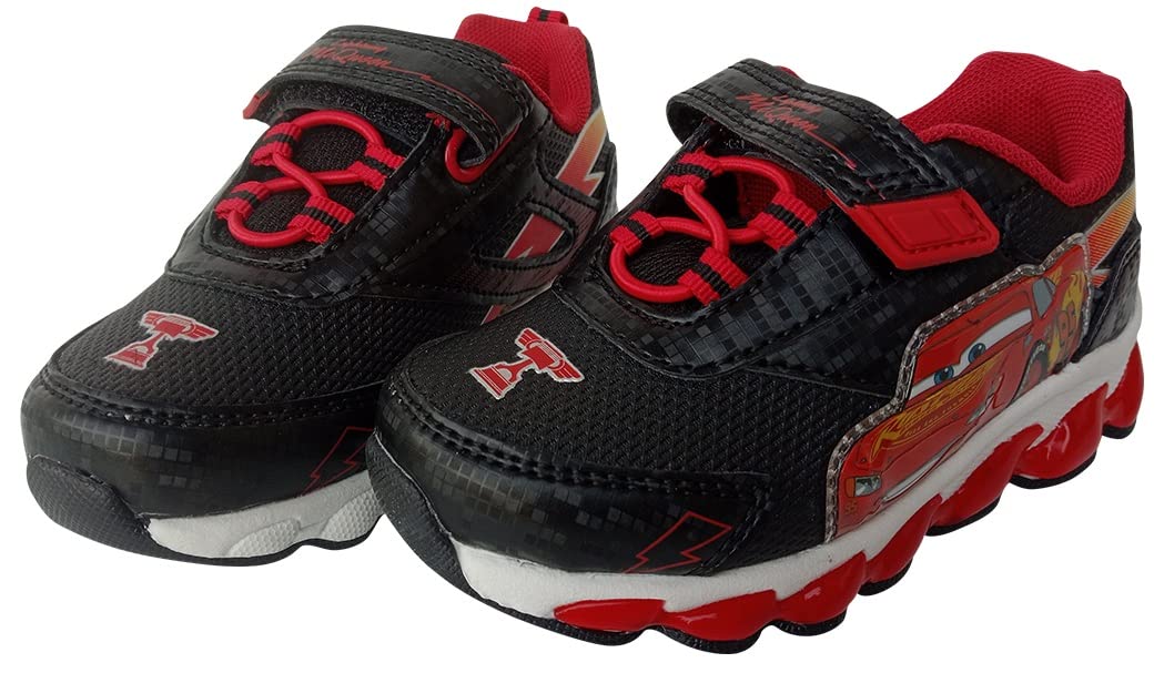 Disney Boy's Lightning McQueen Cars Light Up Sneakers (Black, Numeric_9)