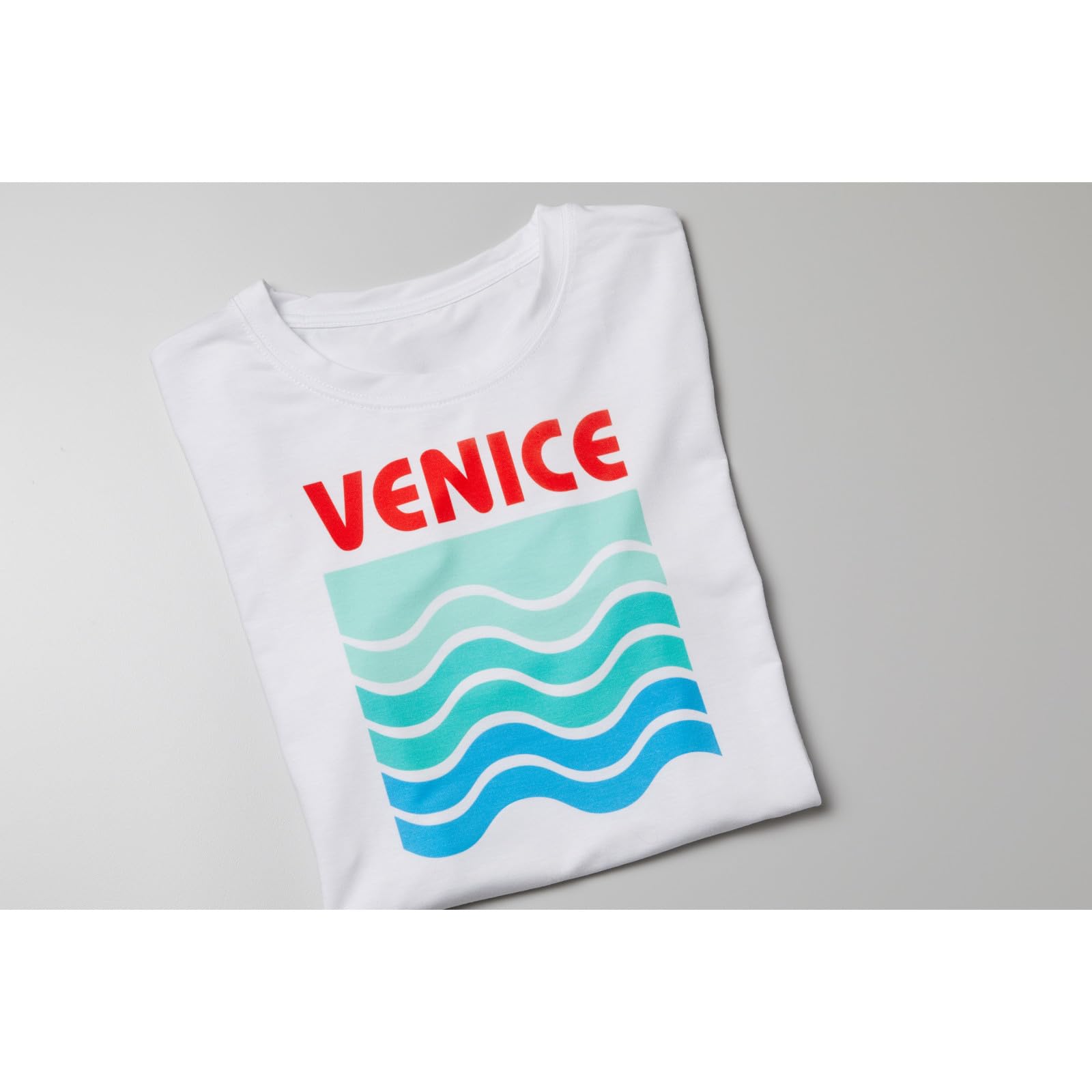 Cricut Men's T-Shirt Blank, Crew Neck, Medium Infusible Ink, White