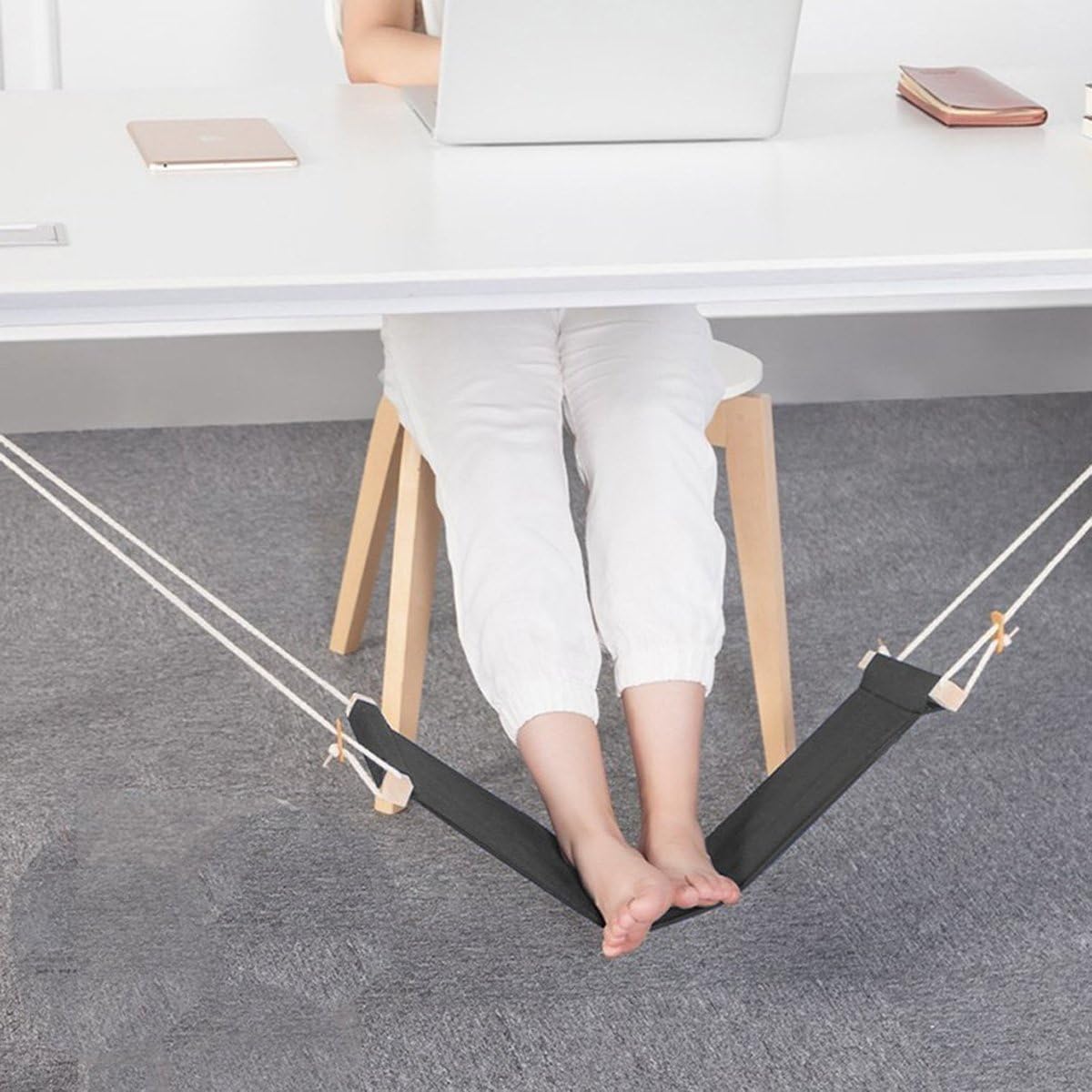 Office Foot Hammock Under Desk Footrest, Adjustable Desk Foot Rest Stand Replace Footstools for Home, Office Study and Relaxing, 1pc/Box Black