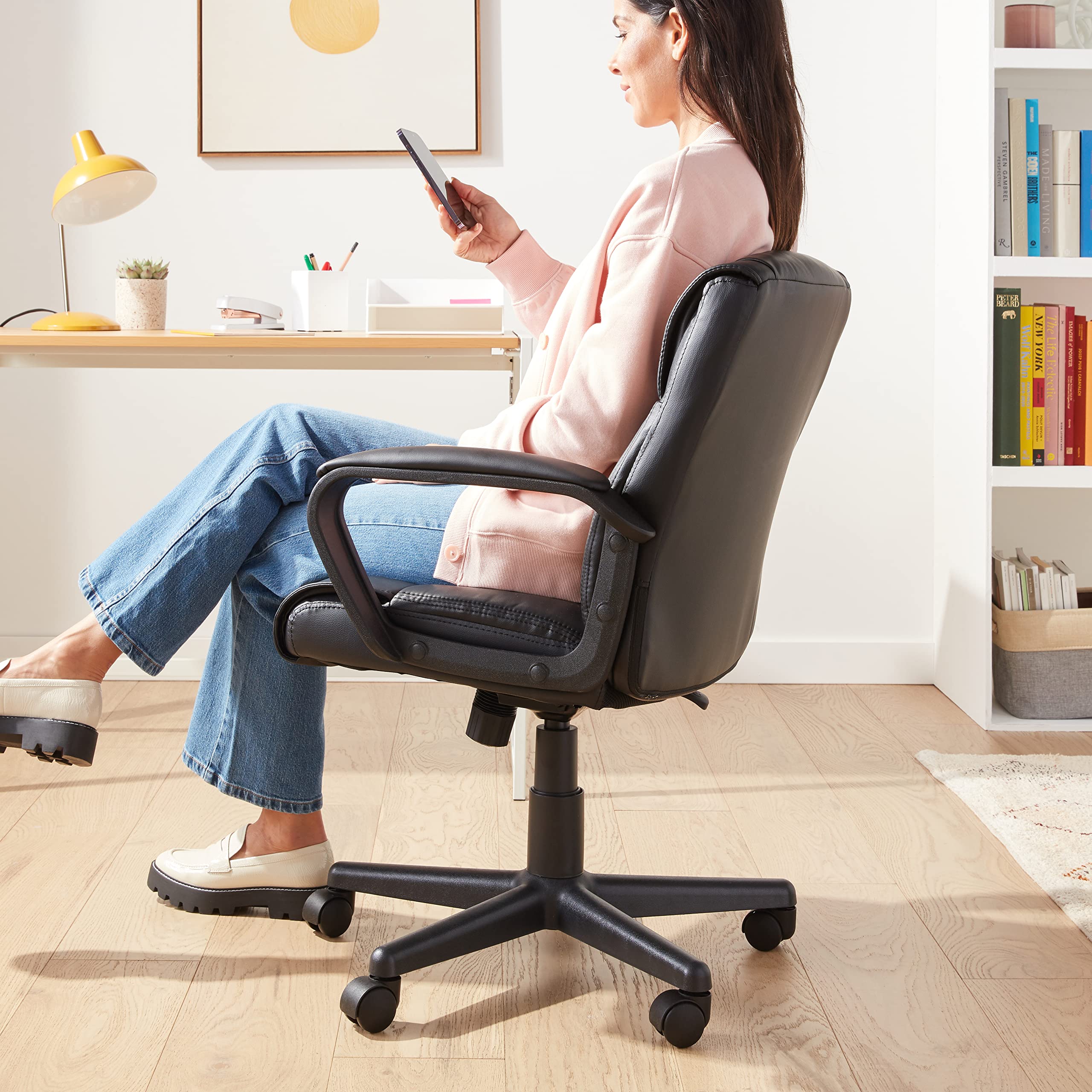 Amazon Basics Padded Office Desk Chair with Armrests, Adjustable Height/Tilt, 360-Degree Swivel, 275Lb Capacity - Black