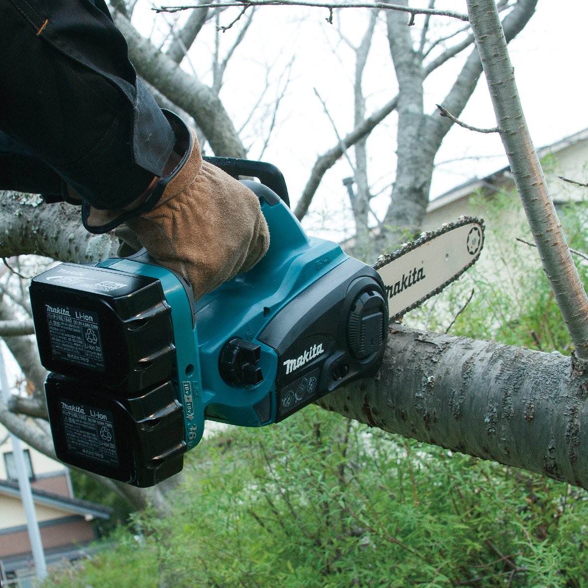 Makita DUC252Z Chain Saw 30cm 18V + 18V