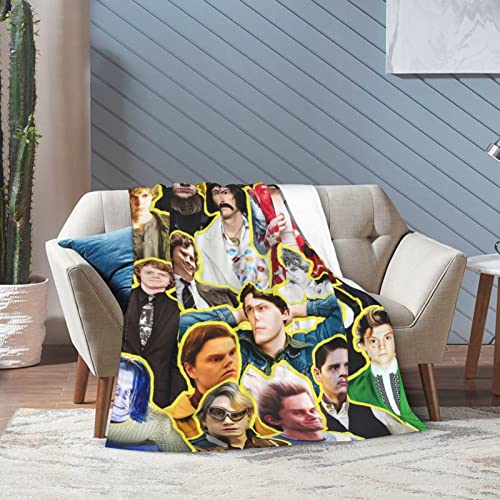 Blanket Evan Peters Soft and Comfortable Warm Fleece Blanket for Sofa, Office Bed car Camp Couch Cozy Plush Throw Blankets Beach Blankets