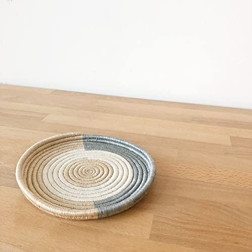 Mini African Tray - Karamira/Rwanda Basket/Sisal & Sweetgrass Woven Basket/Blue-Gray, Tan, White