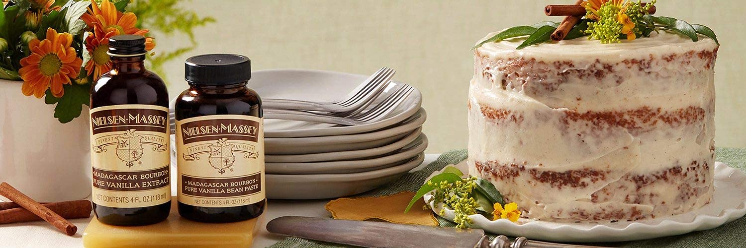 Nielsen-Massey Madagascar Bourbon Pure Vanilla Bean Paste for Baking and Cooking, 32 Ounce Bottle