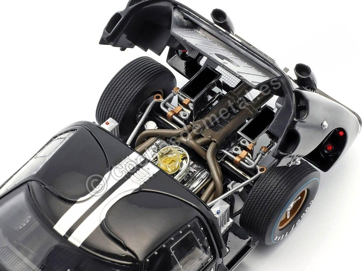 1966 Ford GT40 MK II Die-Cast Collectible Model Car