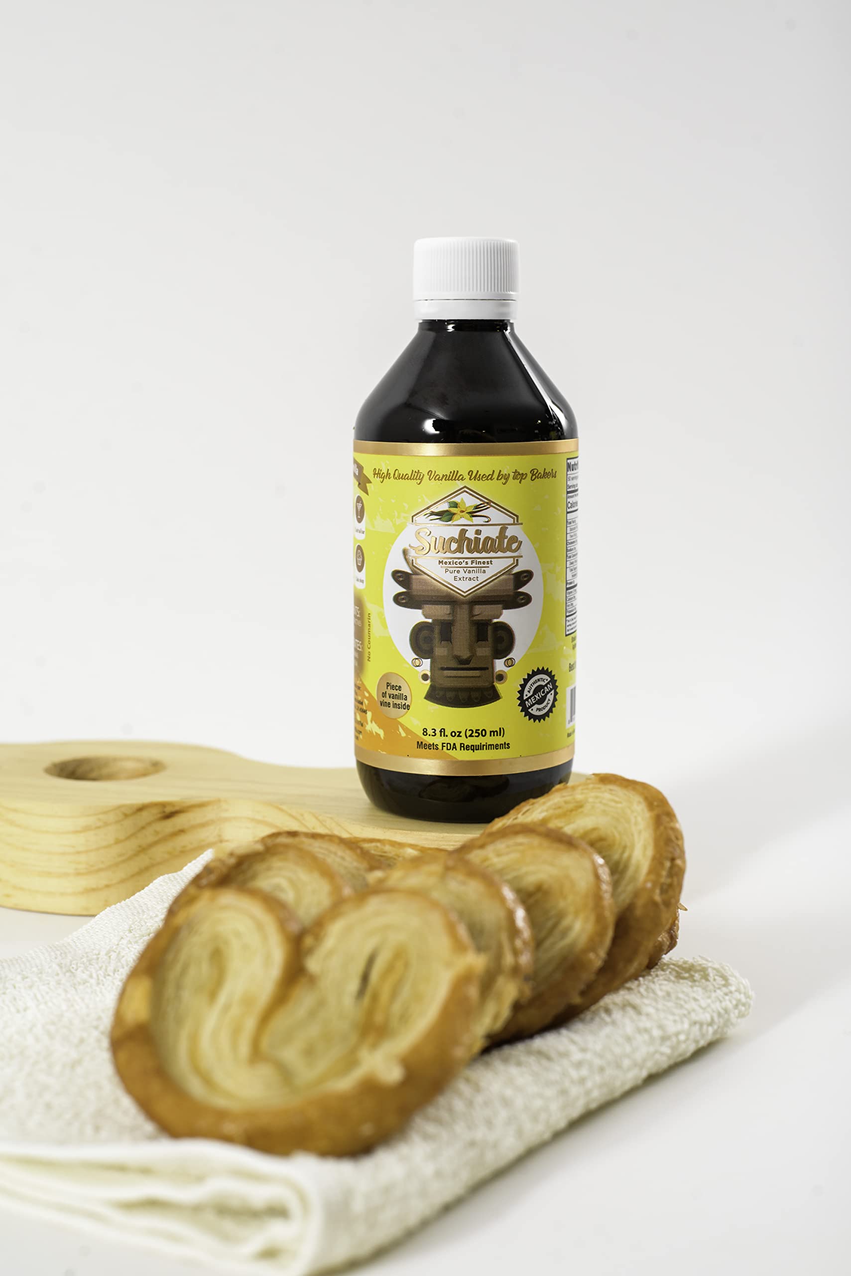 Suchiate Pure Vanilla | Mexican Vanilla for Baking and Desserts | Made with Real Vanilla Bean | Vainilla Mexicana Buena 8.3oz (250 ml)