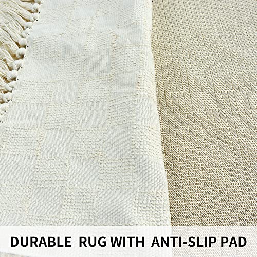 Zeeinx Boho Bathroom Rugs 2'x3' Cotton Hand Woven Area Rug with Tassels Cute Checkerboard Tufted Rug Farmhouse Throw Rug for Laundry Bedroom Living Room Entryway
