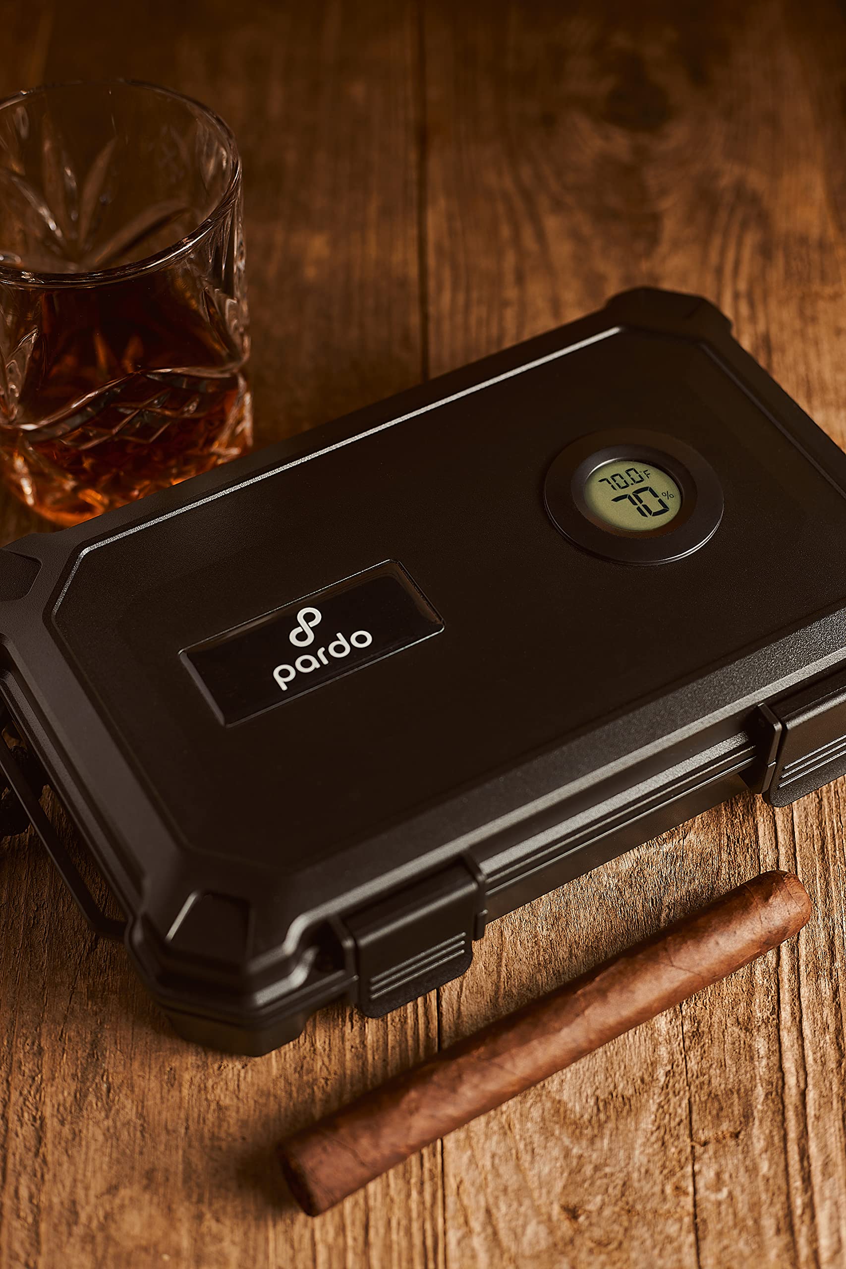 Pardo Cigar Humidors with Humidor Hygrometer - Holds up to 5 Cigars - Airtight, Waterproof, Sturdy & Durable Travel Humidor Cigar Box - Cigar Case & Cigar Boxes Ideal as Gifts for Men