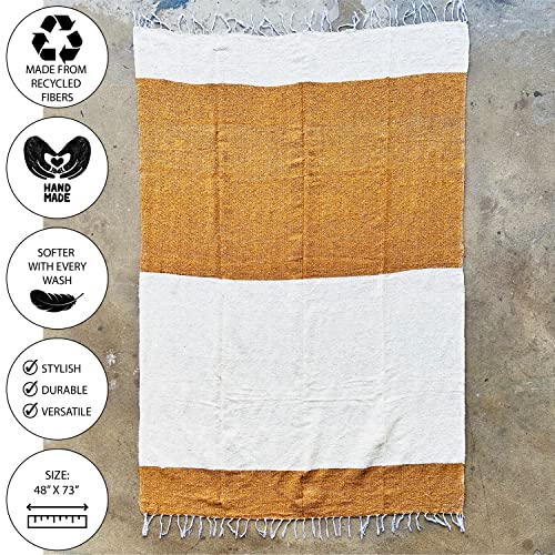 Sundream Supply Mexican Blanket - Thick Authentic Handwoven Beach Blanket, Perfect Outdoor Serape Throw for Picnics Yoga & Camping, Soft Home Decor Falsa Throw, Modern Baja Blanket (Gold & Cream)