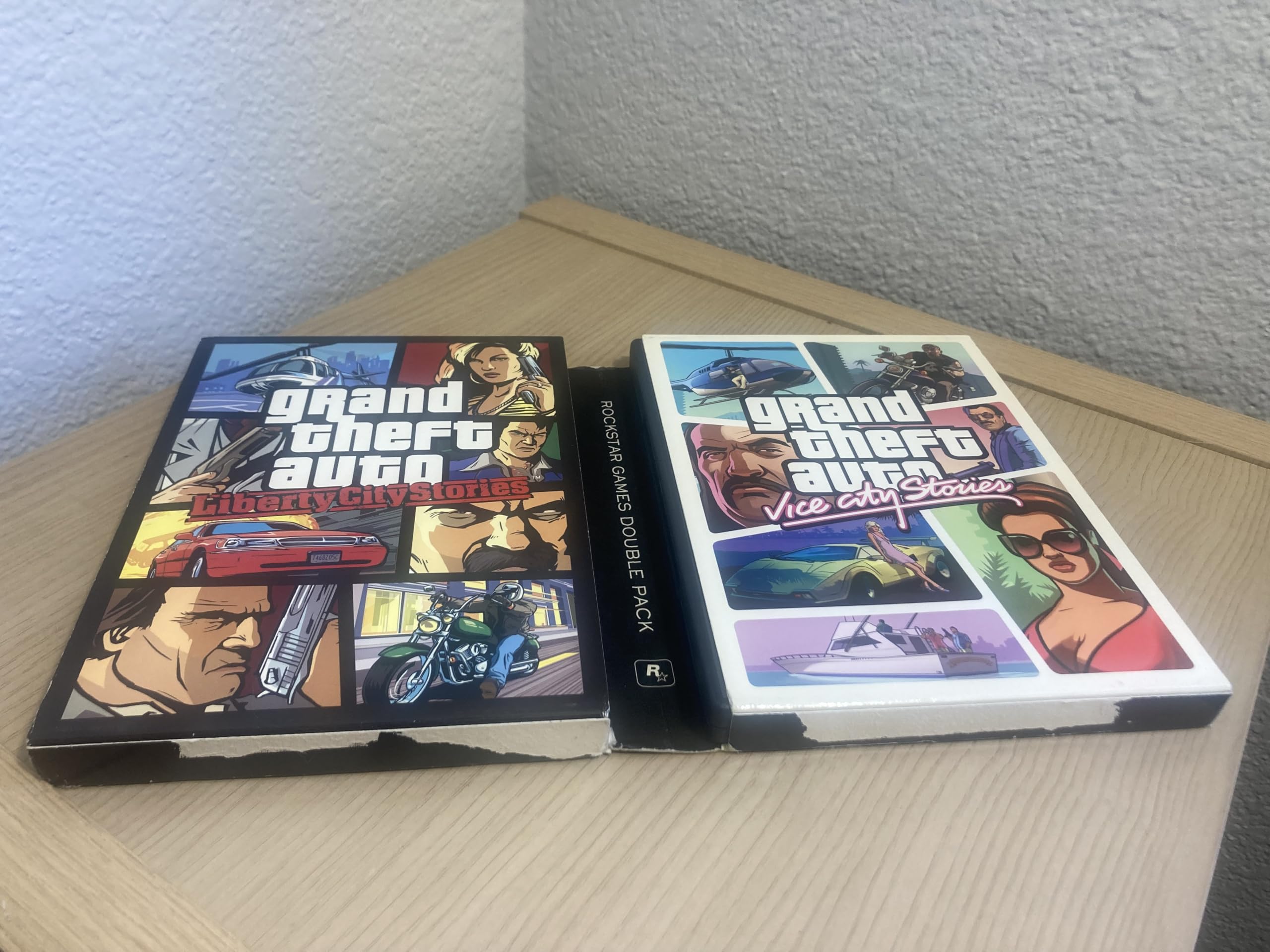 Grand Theft Auto Double Pack: Liberty City Stories / Vice City Stories - PlayStation 2