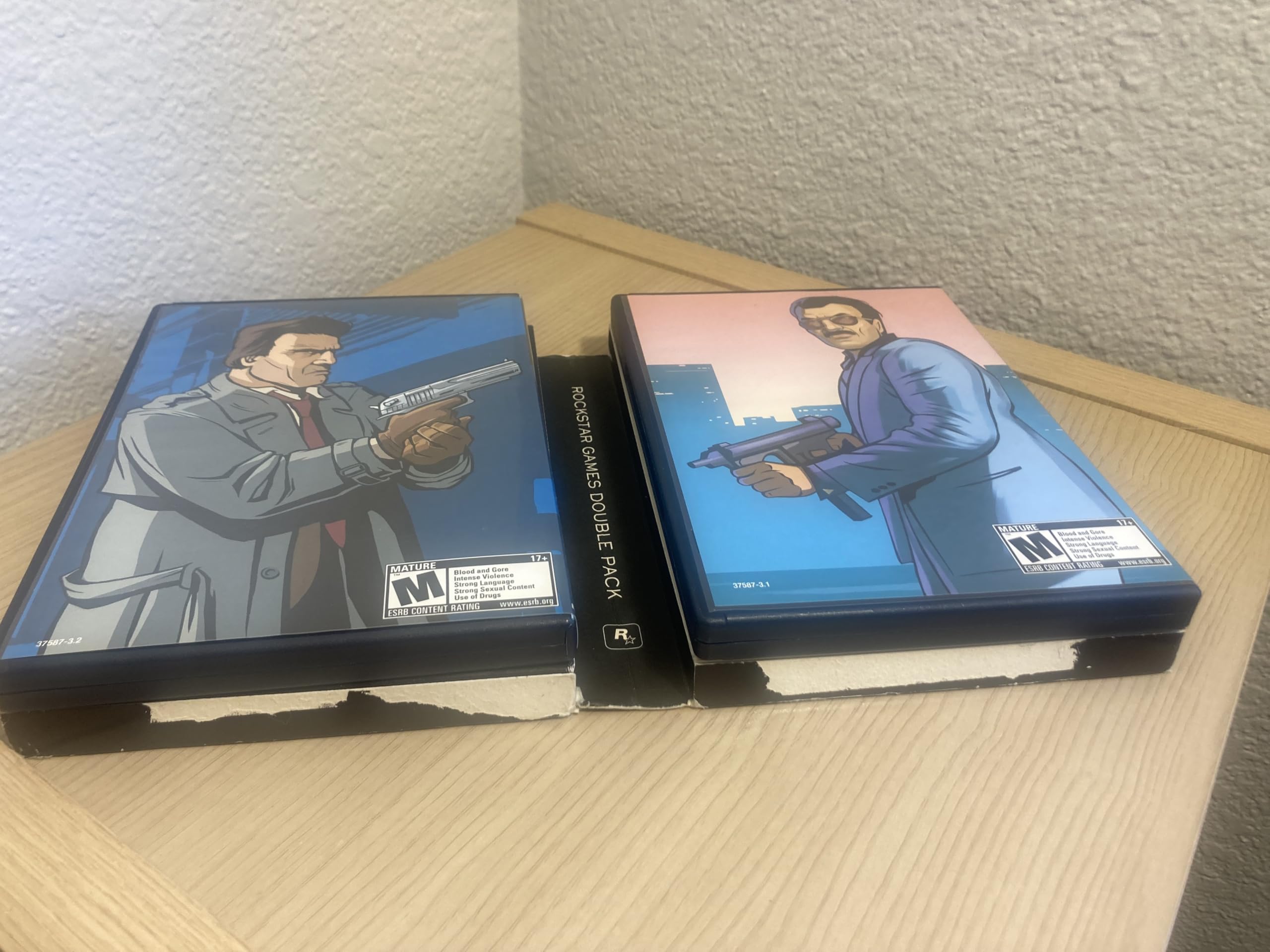 Grand Theft Auto Double Pack: Liberty City Stories / Vice City Stories - PlayStation 2