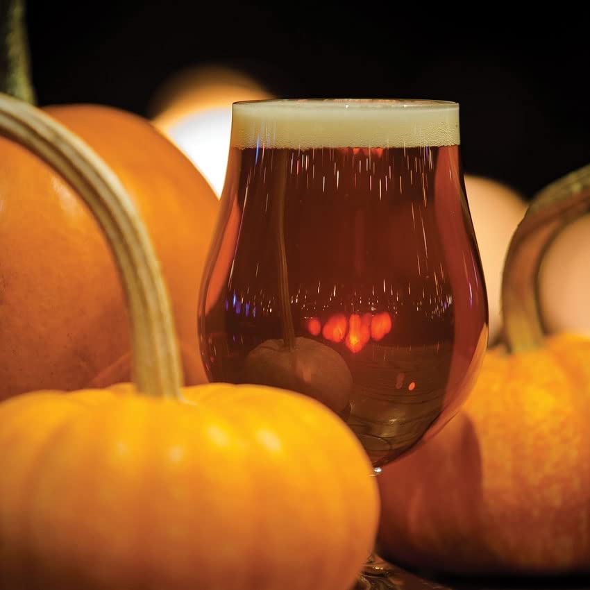Gold Canyon - Medium Pumpkin Cider Heritage Two-Wick Scented Candle, Diamond-Light Glass Jar
